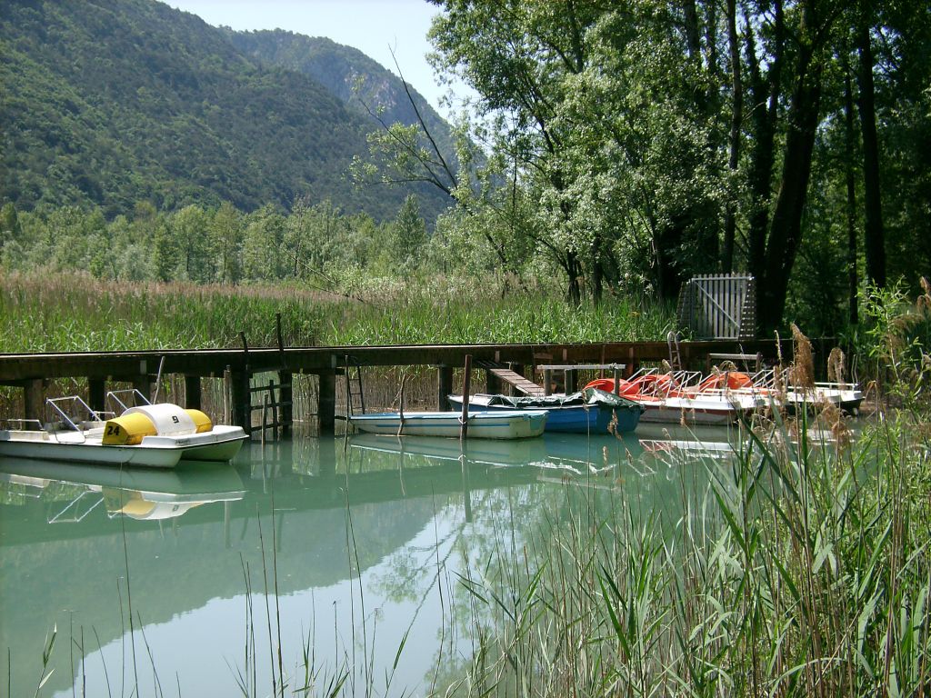 Lago di Cavazzo - Albergo Alle Crosere